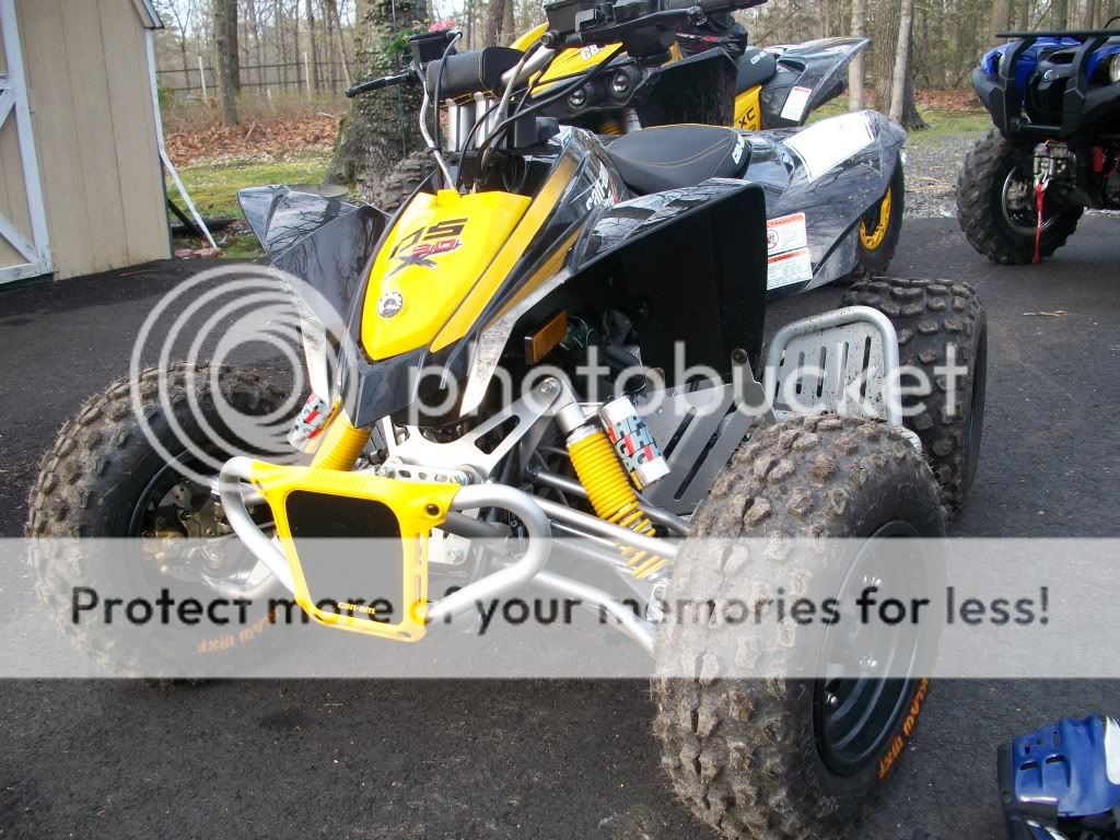 2011 DS90X 9mnths old 4hrs on it | Grizzly Riders Forum