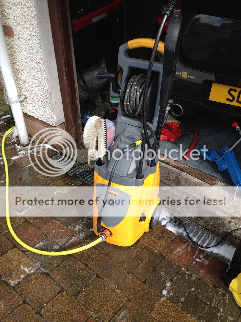 SOLD: - Halfords hp2800 pressure washer | RMS Motoring Forum