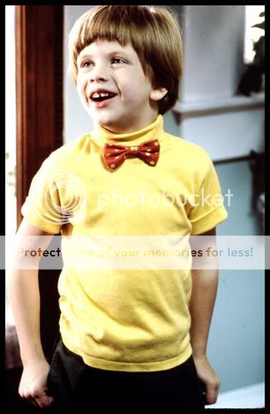 Kevin (Home Alone) vs Junior (Problem Child) - Battles - Comic Vine